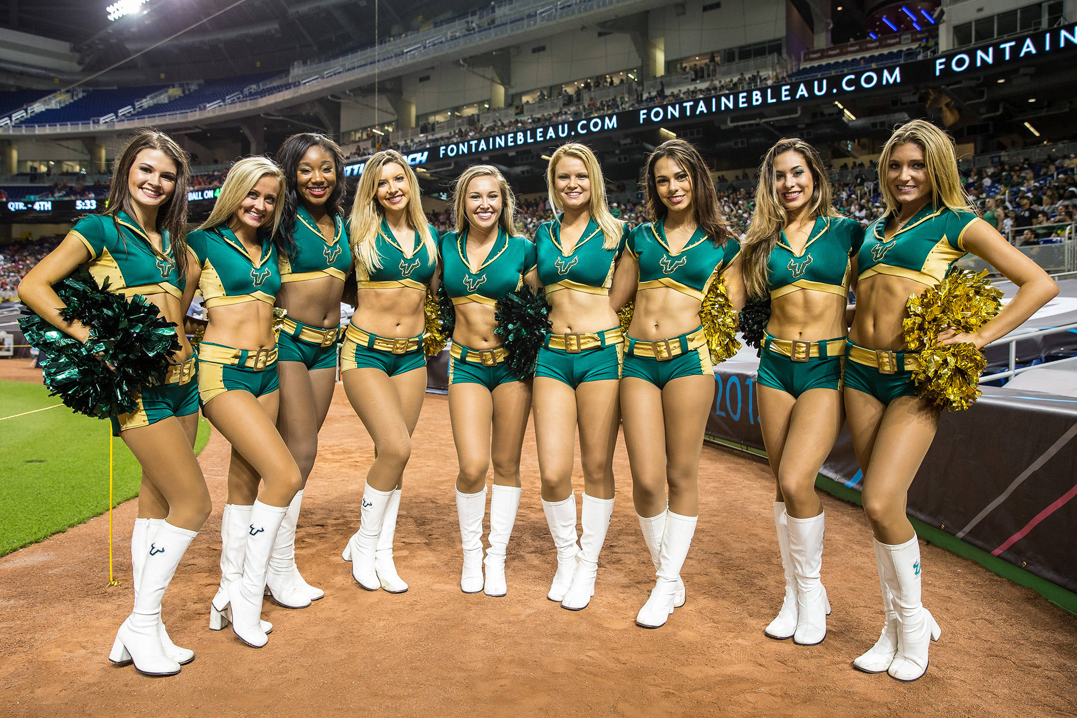 USF Sundolls vs WKU Miami Beach Bowl 2015