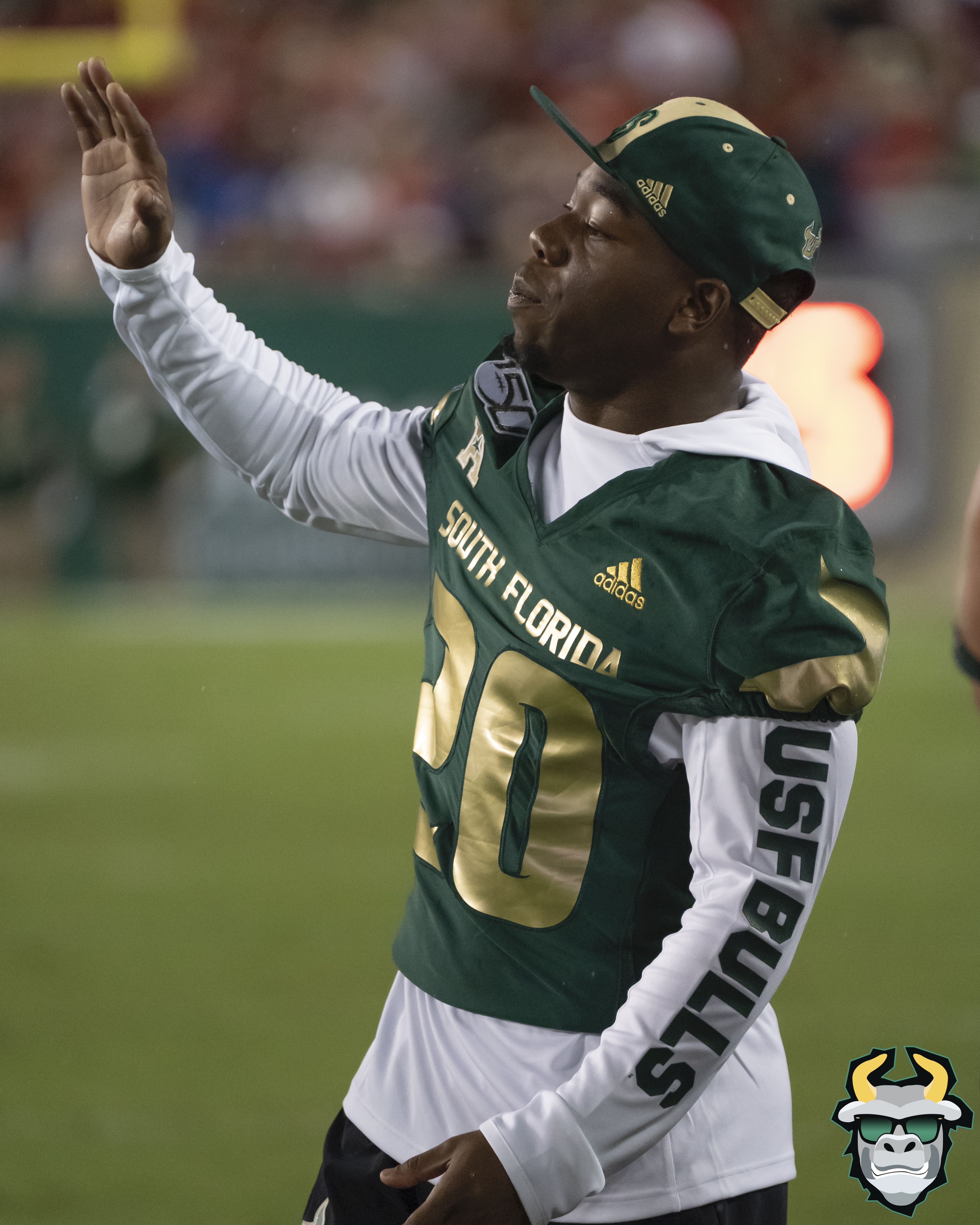 88 – Wisconsin vs USF 2019 – USF RB Johnny Ford on Sideline by David ...