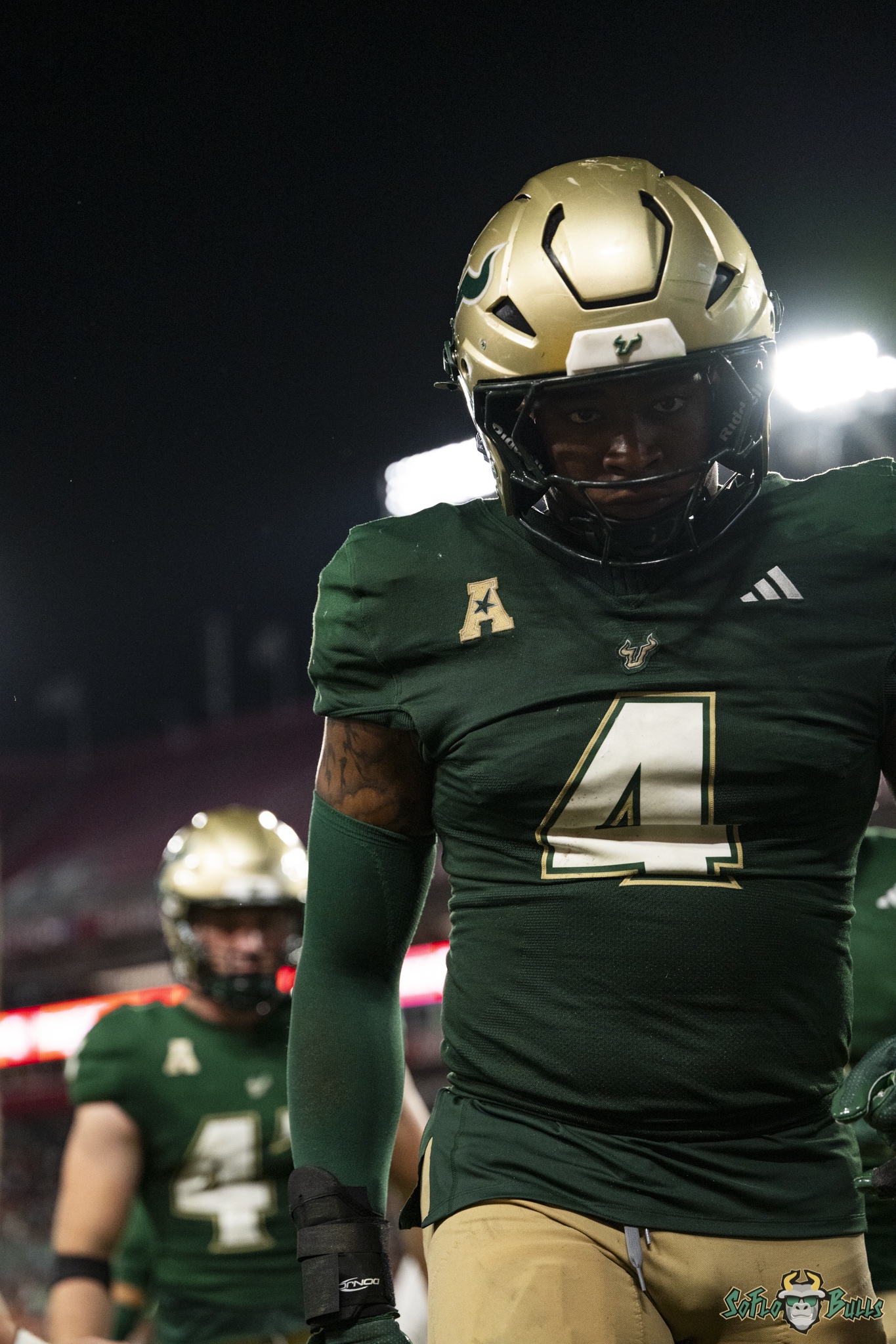 127 No 8 Miami vs USF 2024 OLB Jason Vaughn DA